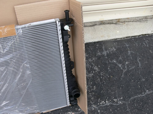 LAND ROVER RADIATOR EVOQUE DISCOVERY SPORT 2.0L LR075360 | eBay