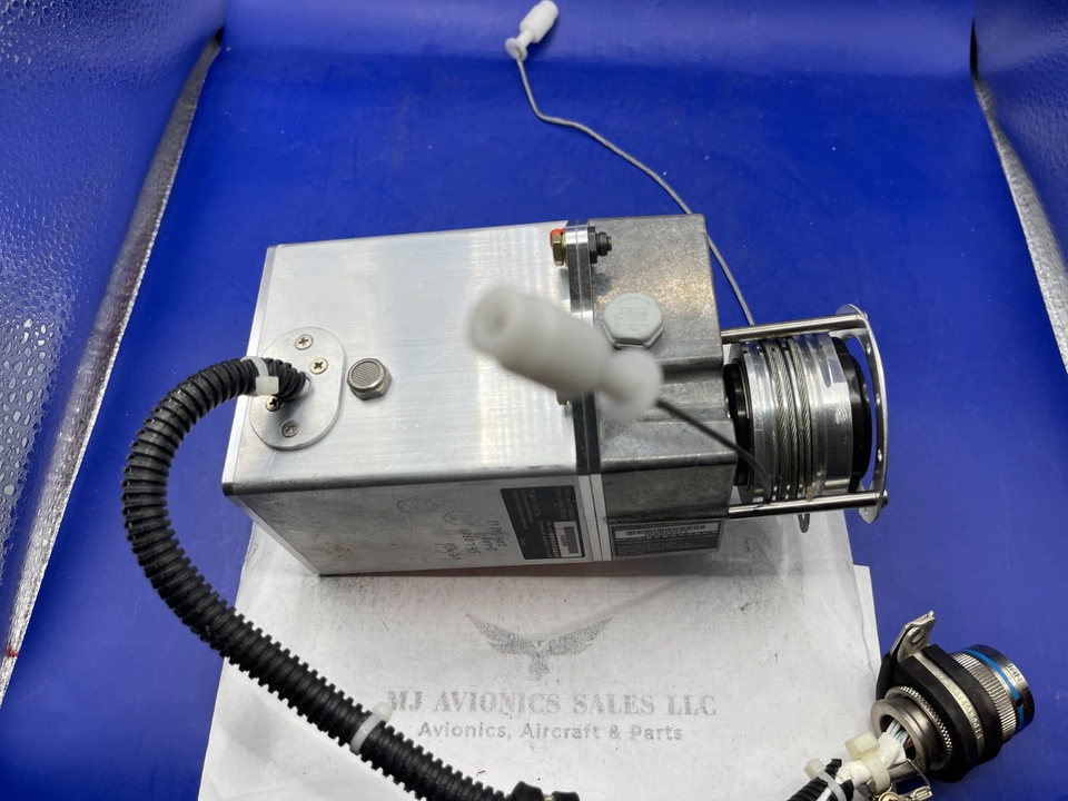 Garmin GSM-86/GSA-81 Actuator Servo 011-00878-20 WITH GEAR BOX P/N 011-01904-00 | eBay