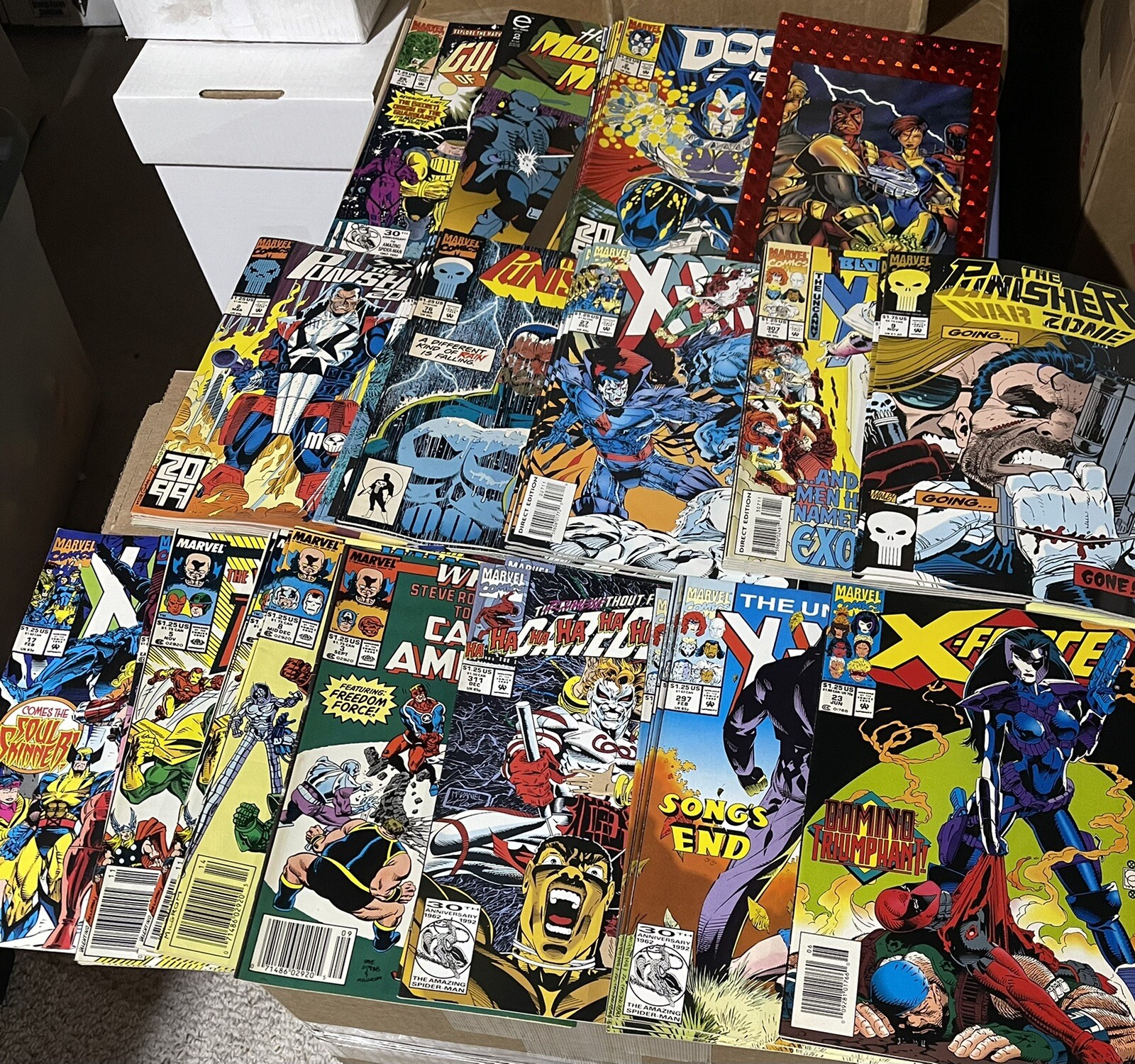 Huge Lot Of Comics - Storage Unit Find - Free Shipping! Comic Book Lots ...