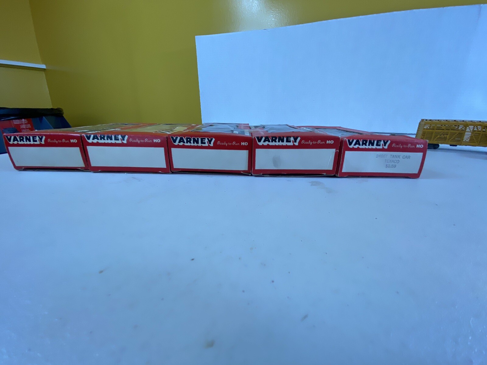 Varney ready-to-tun HO scale model trains lot orig boxes 10B39 | eBay