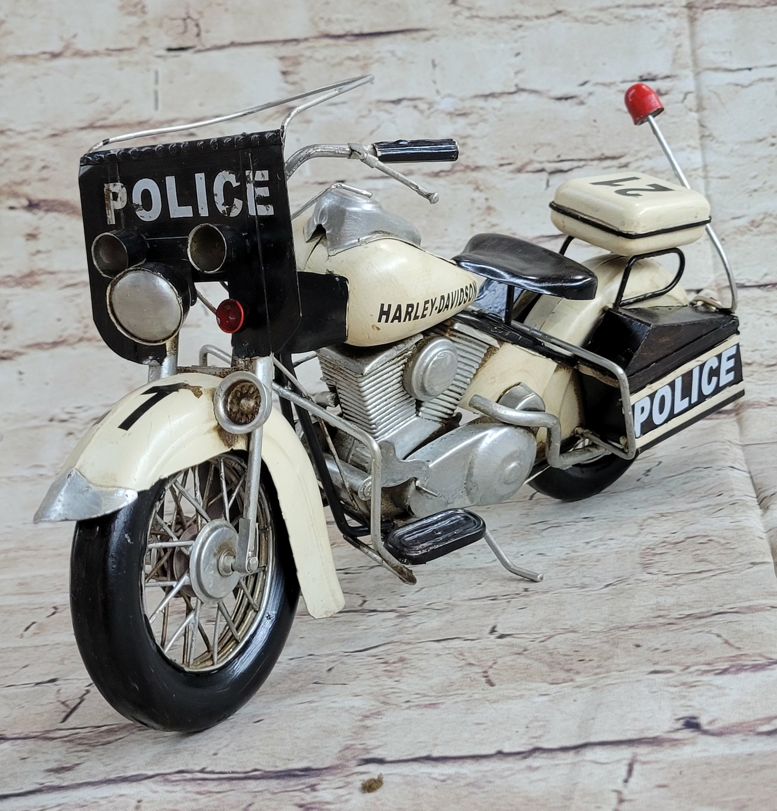Metal retro Police Motorcycle Model for Home Decor, Policeman Gift ...