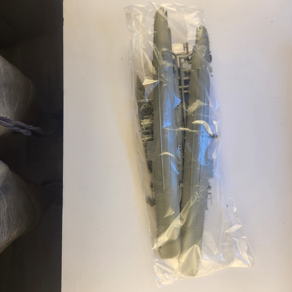 USS Ward 4 Stack Destroyer DD 139 Revell 1/240 Parts In Bag. | eBay