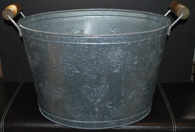 VINTAGE GALVANIZED STEEL EMBOSSED LARGE OVAL BEER ICE BUCKET WITH ...