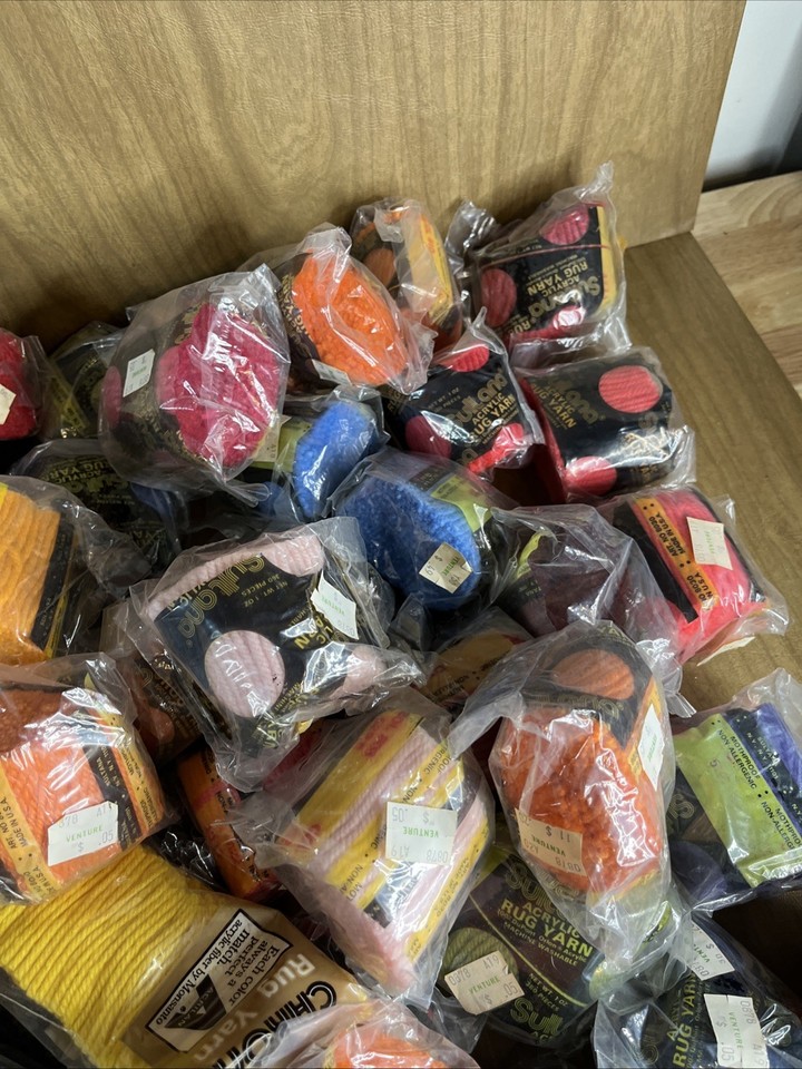 Huge Mixed Lot Of 98 Packs Acrylic Pre-Cut Latch Hook Rug Wall Yarn ...