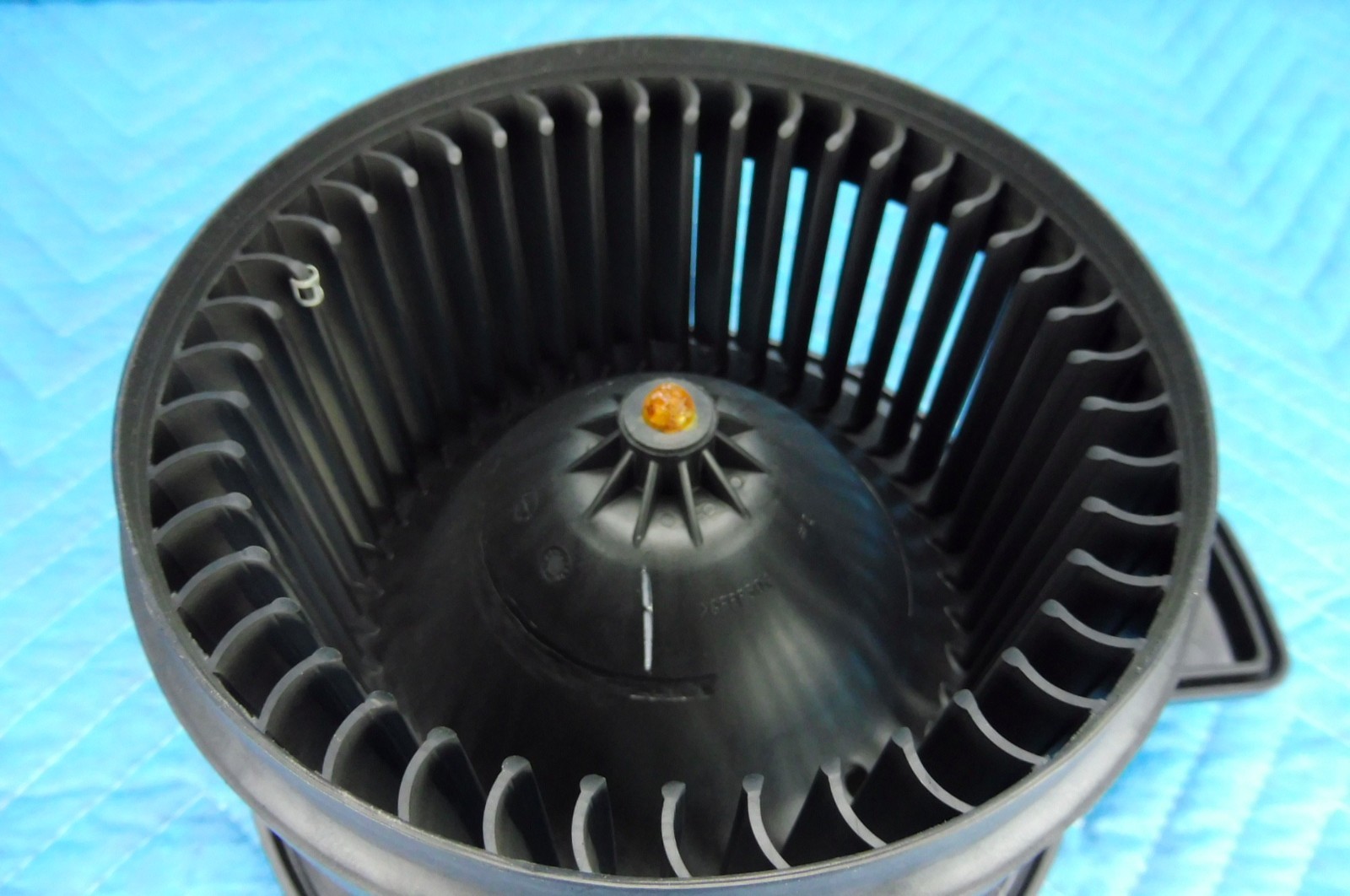 Chrysler Town & Country Evaporator Blower Motor 68029719AB 2011-2015 ...