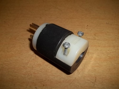 NEW Hubbell 20A 120V Twist Lock Plug *FREE SHIPPING* | eBay