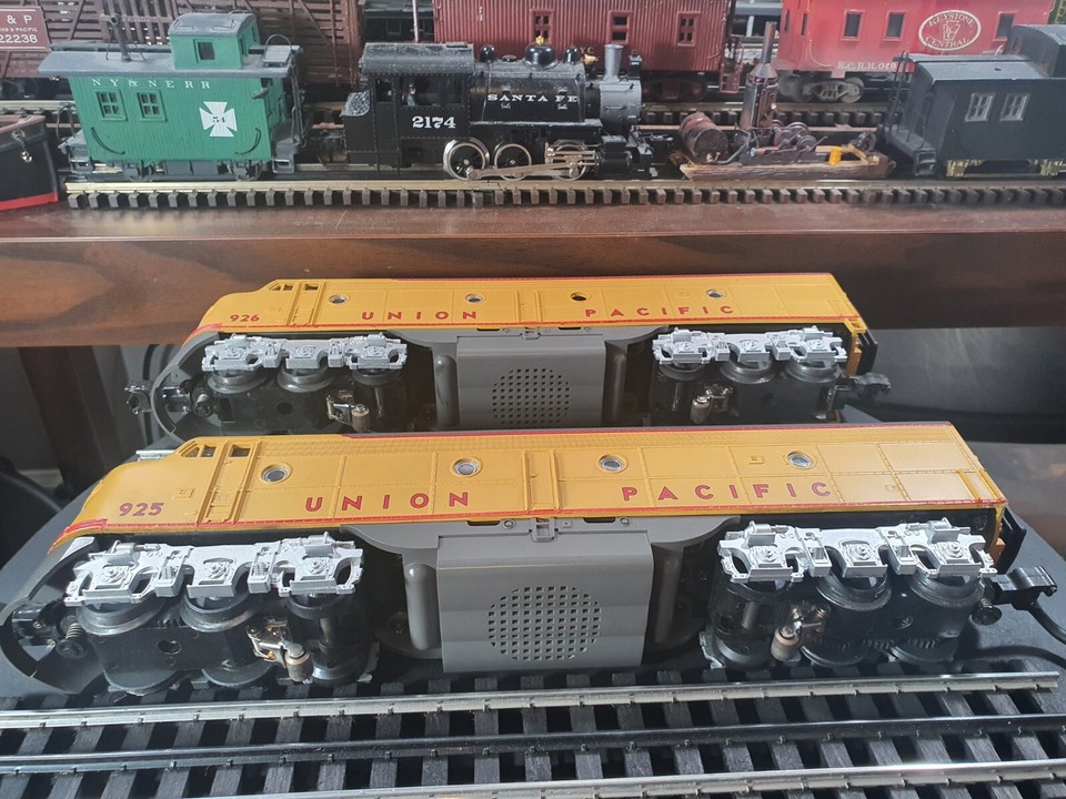 O Scale Diesel locomotive Engines AA Set Power/Dummy With Proto Sound ...