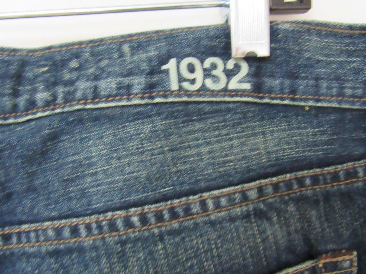 Washington Redskins Button Fly "Distressed" Jeans, Various Sizes JJ 14 ...