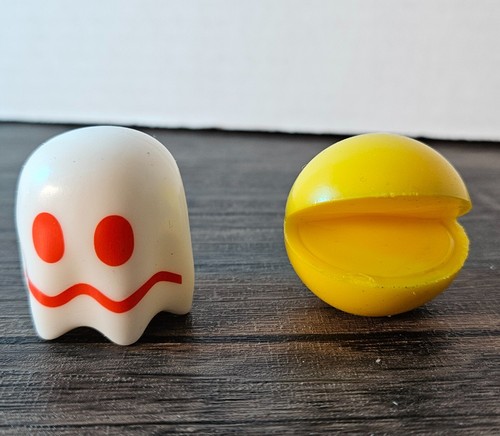 PAC MAN MASHEMS SERIES 2 - Pac Man & Blinking Ghost figures - mash'em ...