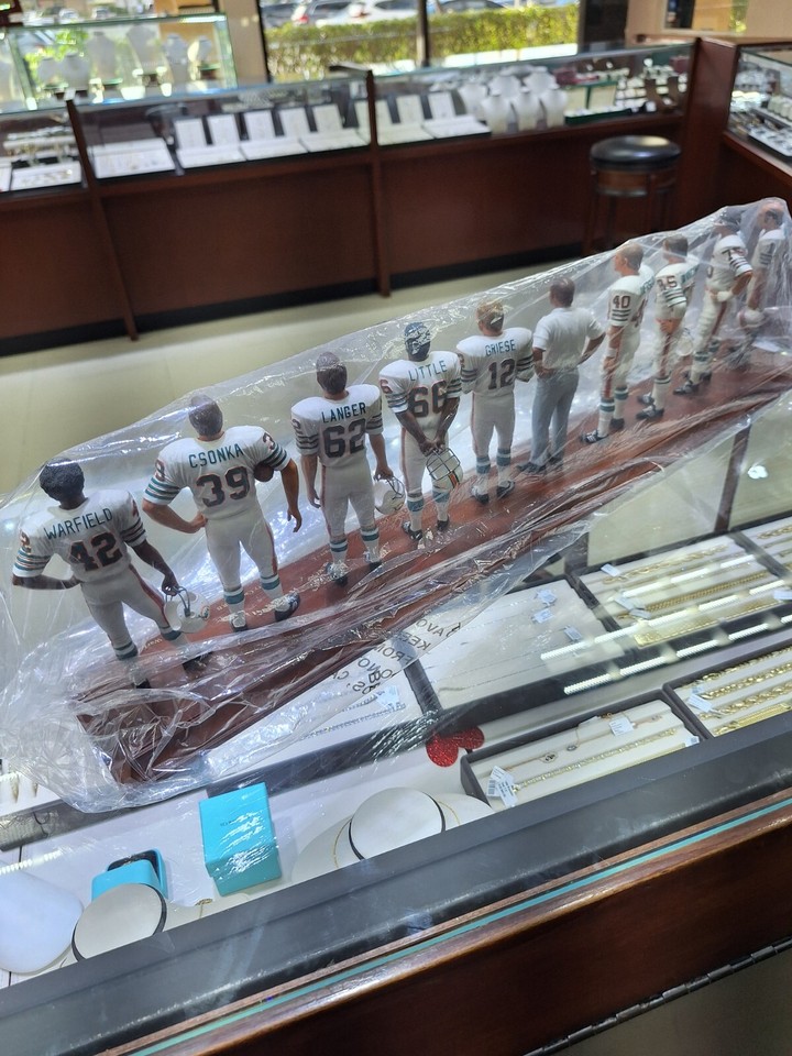 VINTAGE 1972 Miami Dolphins 17-0 Perfect Season Danbury figurine | eBay