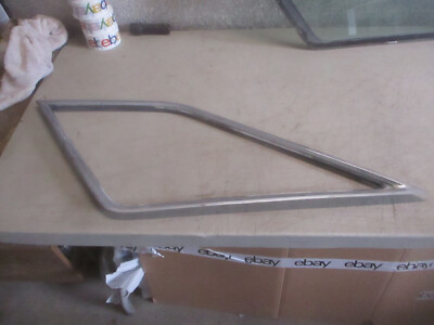 DRIVER REAR QUARTER GLASS TRIM FORD THUNDERBIRD 77 78 79 | eBay