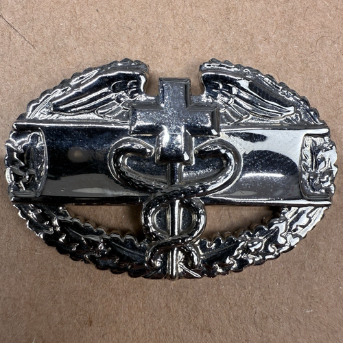 US Army Lapel Pin CMB Medic Combat Medical Badge Military Hat Insignia ...