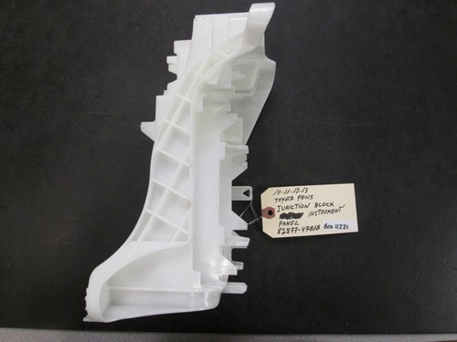 10 11 12 13 TOYOTA PRIUS JUNCTION BLOCK INSTRUMENT PANEL #82877-47010 ...