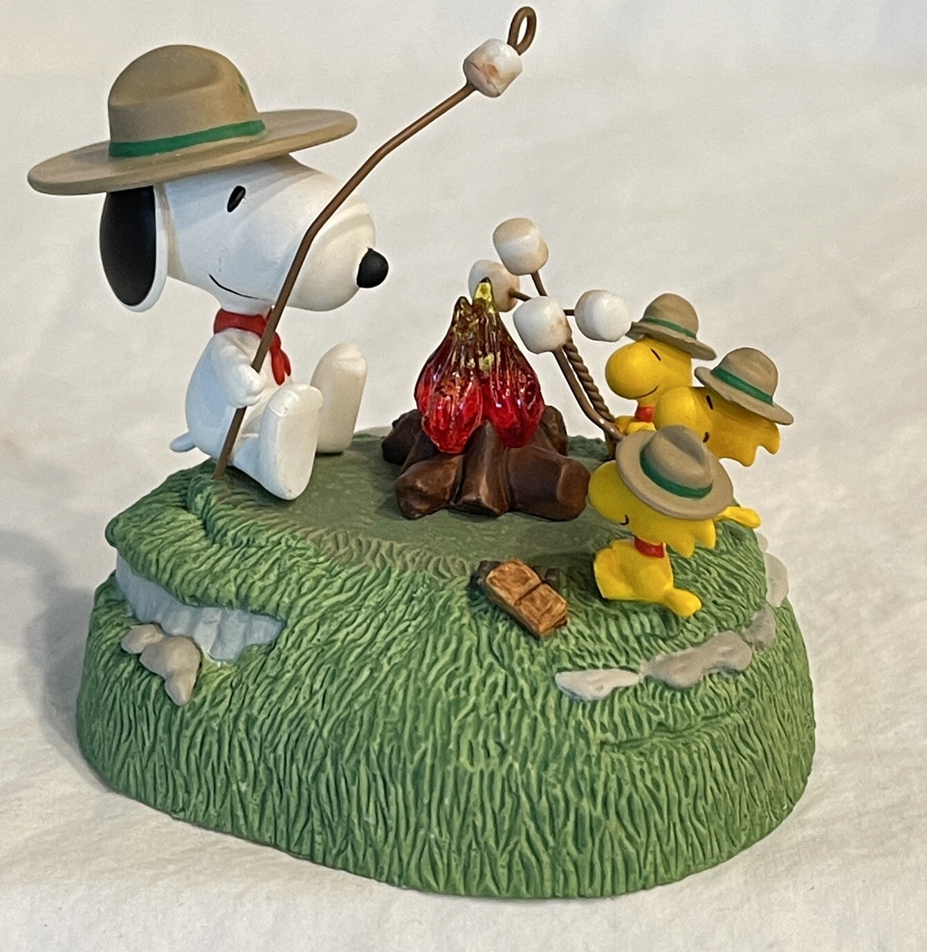 2007 Hallmark BEAGLE SCOUTS CAMPFIRE Ornament Peanuts Snoopy Woodstock W/box | eBay
