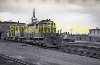 CNJ Central RR NJ EMD SD40 Locomotive #3062 - Vintage 35mm Railroad ...