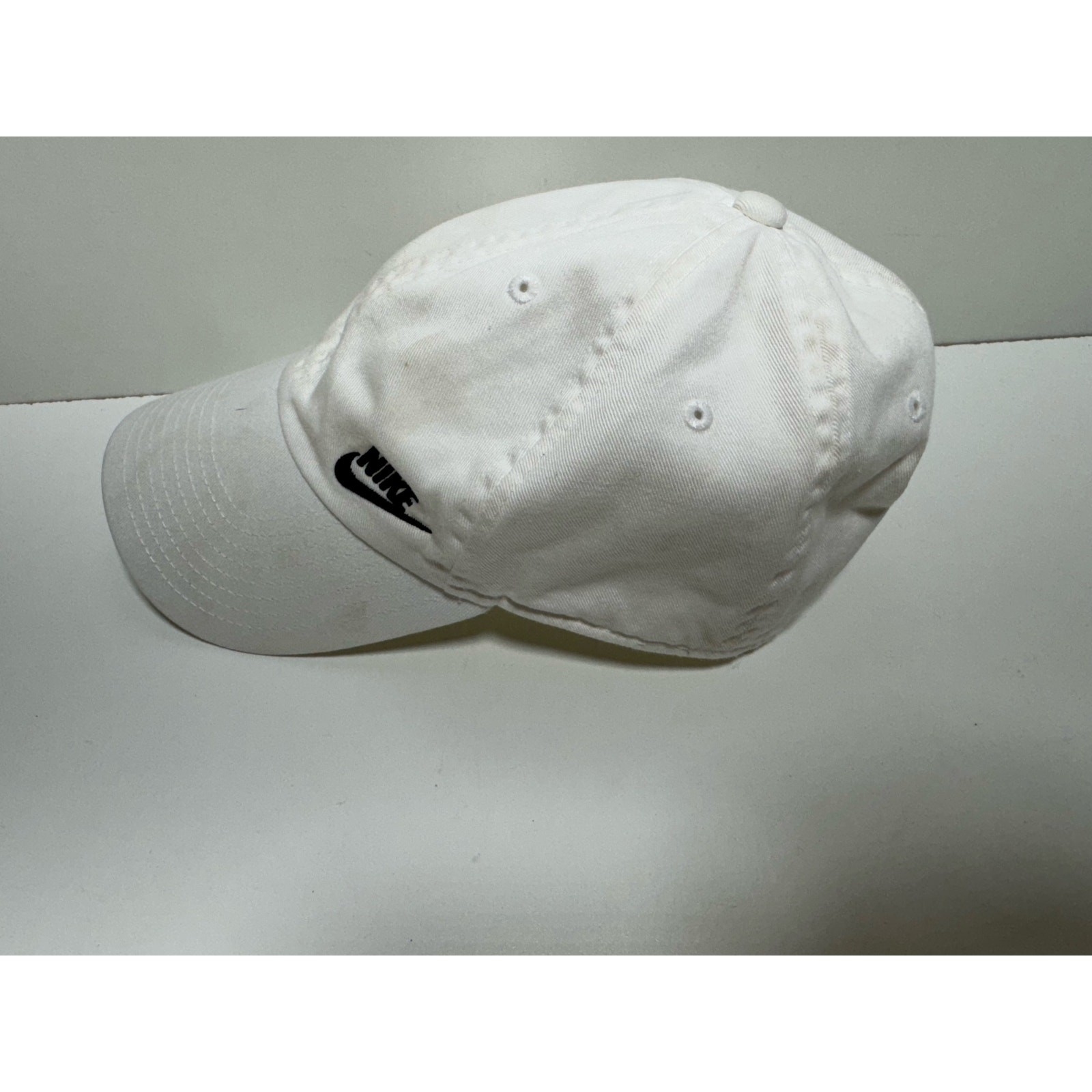 Nike Swoosh Logo Golf Ball Cap Hat White Mens Adjusta… - Gem