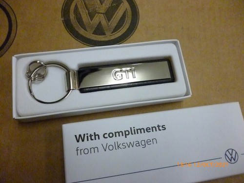 NEW GENUINE VOLKSWAGEN GTI SILVER KEYRING 000087010F YPN | eBay