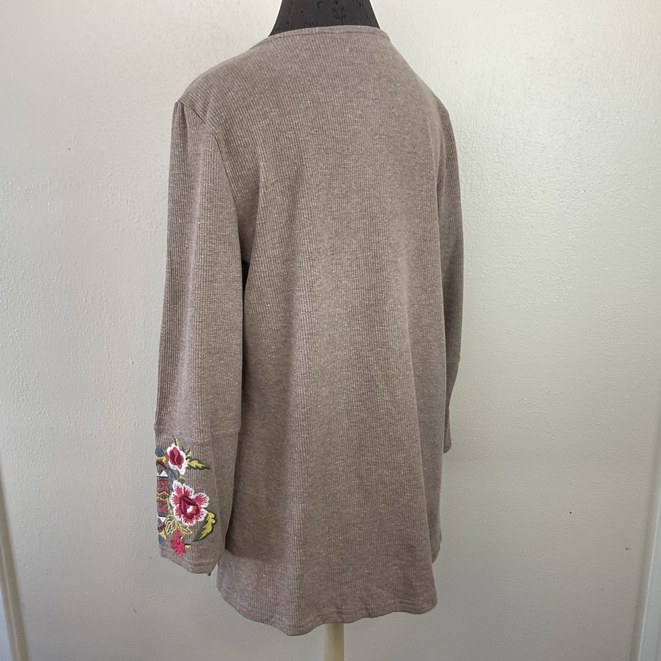 NWOT Andree by Unit Tan Waffle Knit Tunic Top Floral Embroidery Balloon ...