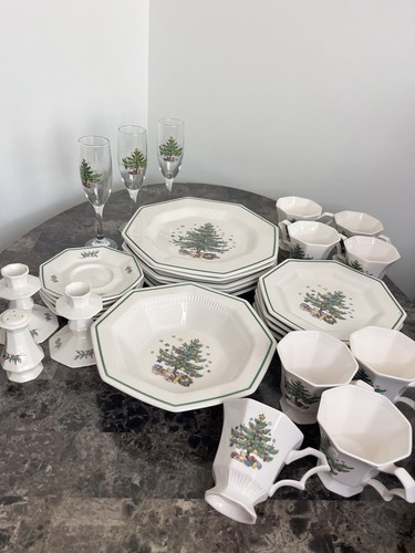 Nikko Christmastime Japan Christmas Dinnerware Set 30 Pieces Plates ...