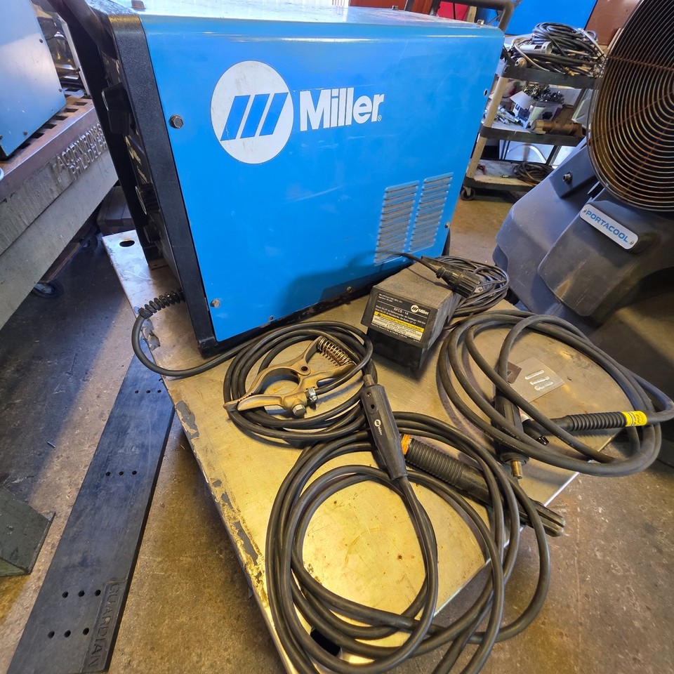 Miller Econotig CC•AC/DC Tig Stick Multi Process 903367 Welder *Tested ...