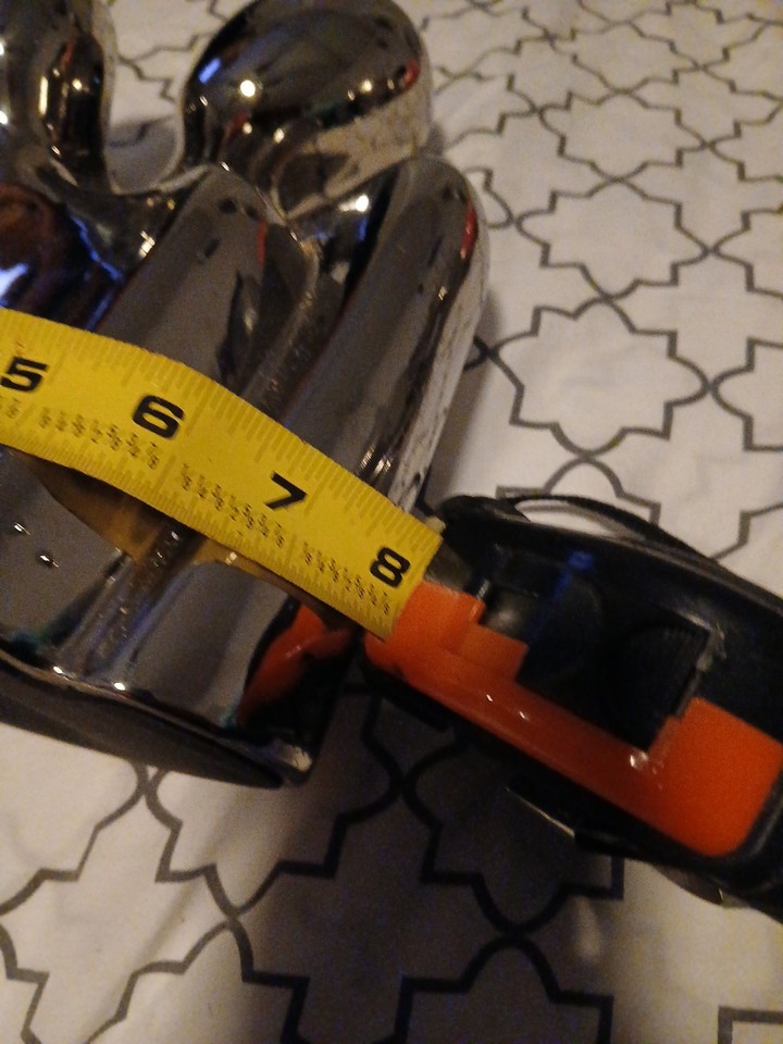 2 People Cuddling Silver Figurine | eBay