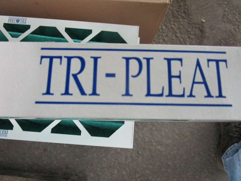 TRI DIM 2351224208E-12 12" X 24" X 2" TRI PLEAT AIR FILTER MERV 8 (LOT ...