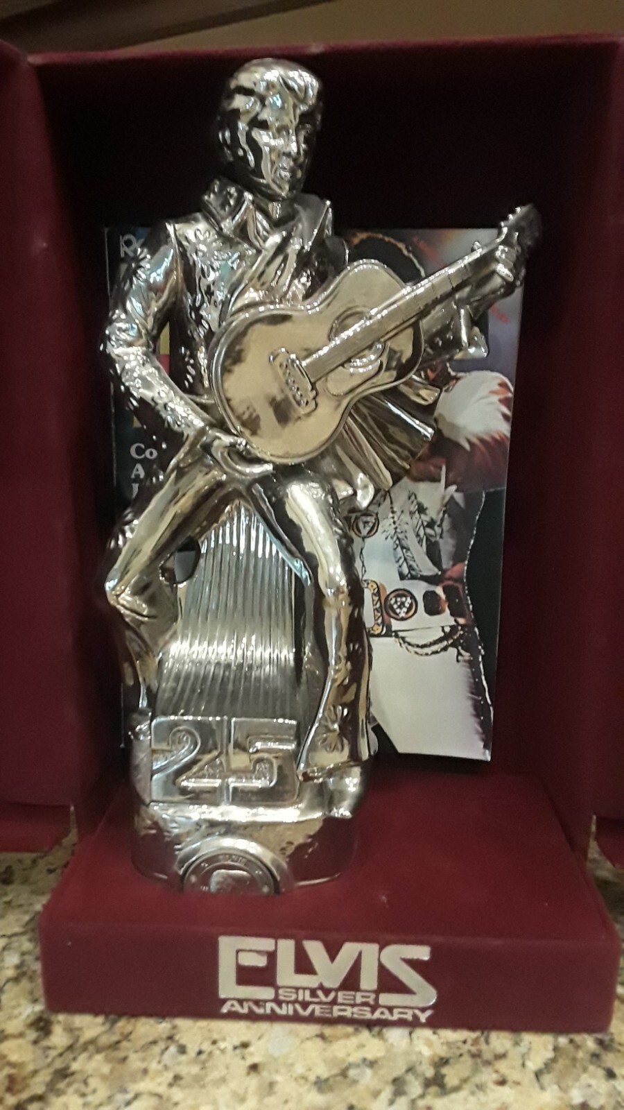 McCormick Elvis Presley Limited Edition 25th Anniversary Music Box ...