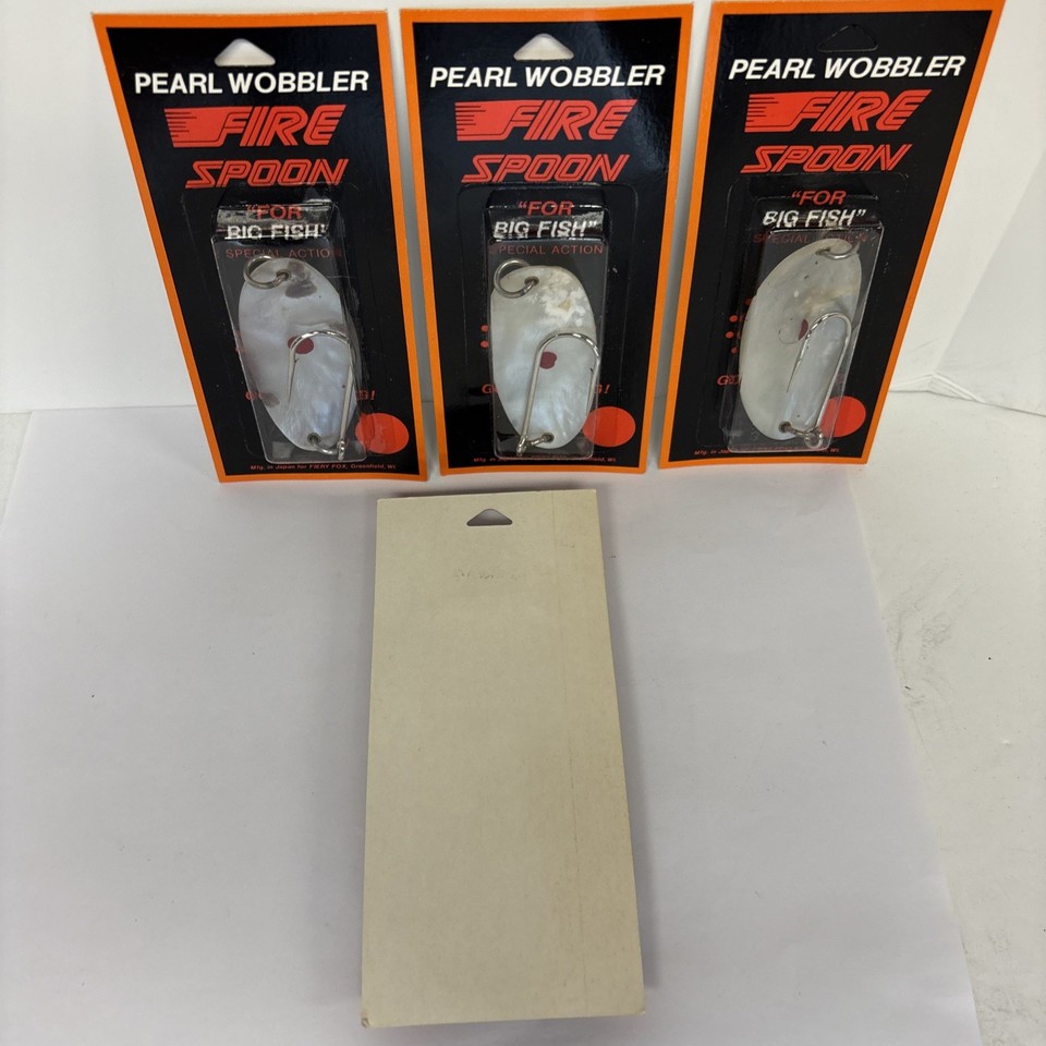 VINTAGE Fiery Fox Pearl Wobbler Fire Spoon size: 3” ( LOT OF 4) SEALED ...