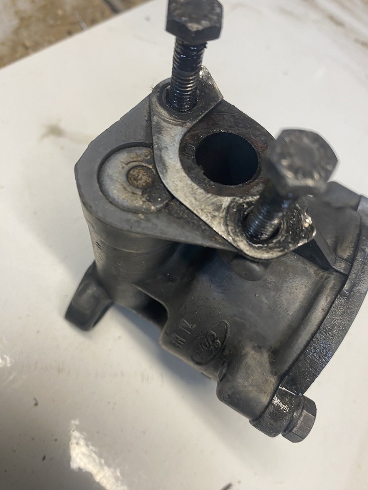 Genuine Ford Pinto OHC Engine Oil Pump (Escort, Capri, Sierra, Cortina ...