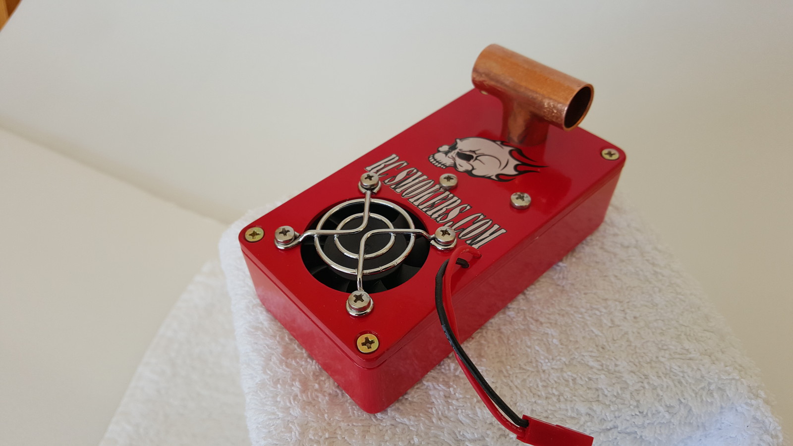 RC Model Smoke Generator 12V Duel Outlet BluX Water Based Organic Super ...