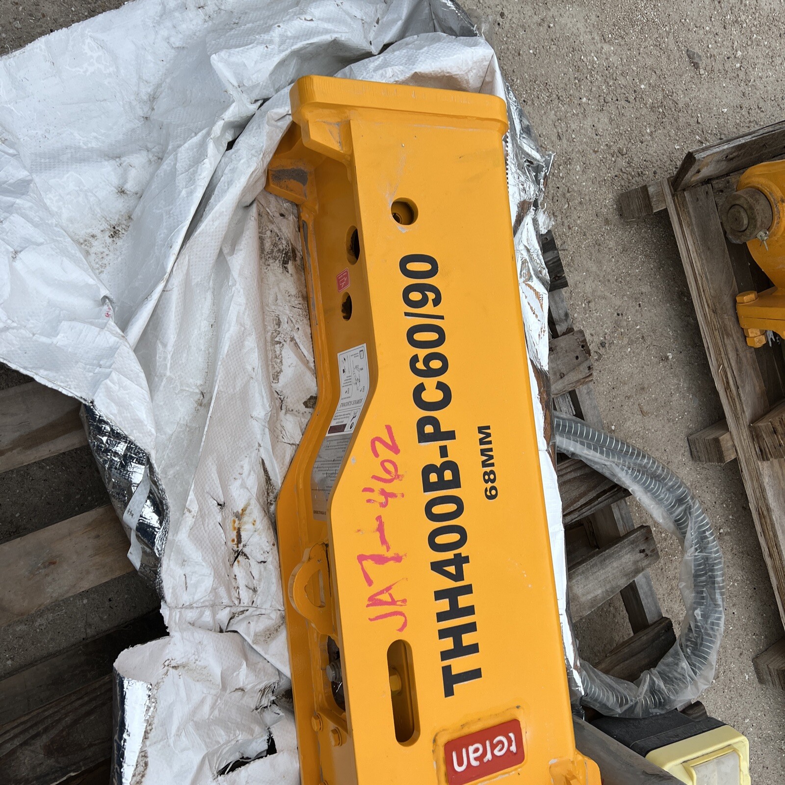 Komatsu PC60 PC90 Excavator Hammer concrete breaker 50 mm pins PC65 ...