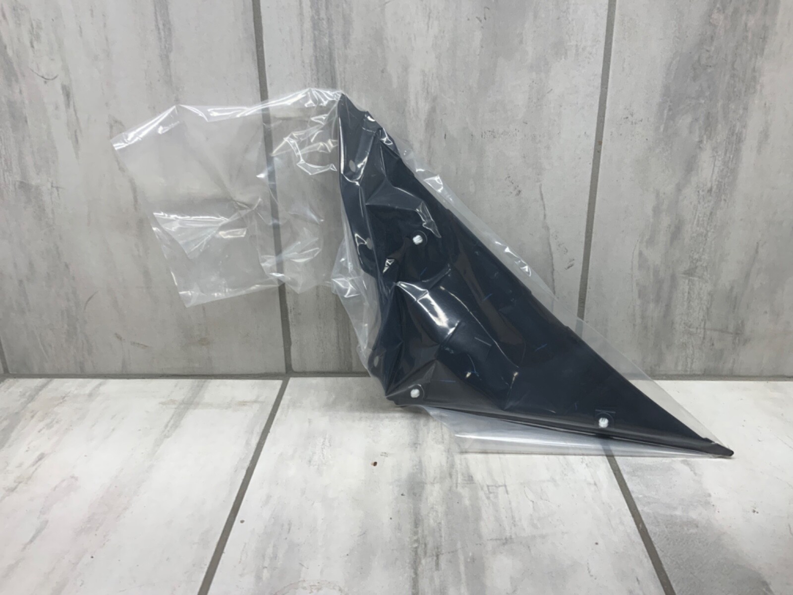 Genuine 2020-2022 Nissan MURANO Finisher Back Pillar Right-hand 768A4 ...