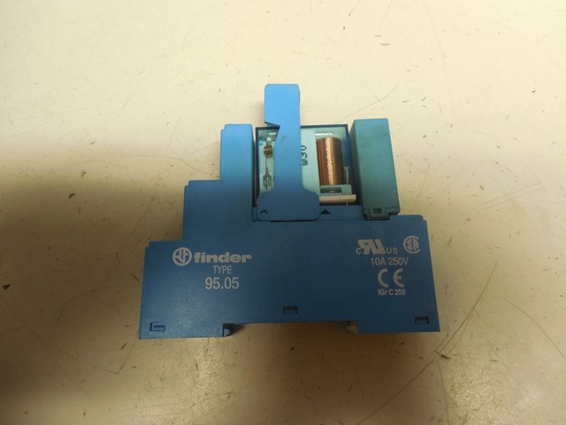 Finder Relay 8 Pin Dc24v Type 44.52s for sale online | eBay