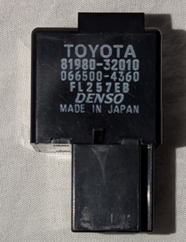 Genuine OEM Toyota Lexus Hazard Warning Flasher Relay, 81980-32010 | eBay