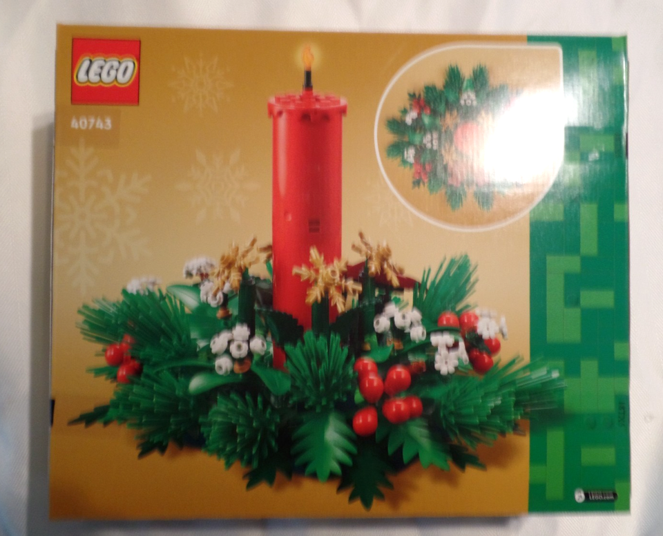NIB LEGO Christmas Table Decoration 433 Piece Set Holiday Centerpiece ...