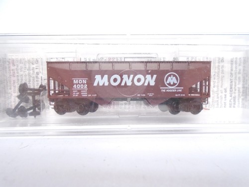 Micro-Trains N-Scale 55200, 33' Twin Bay Hopper, Monon 4002 | eBay