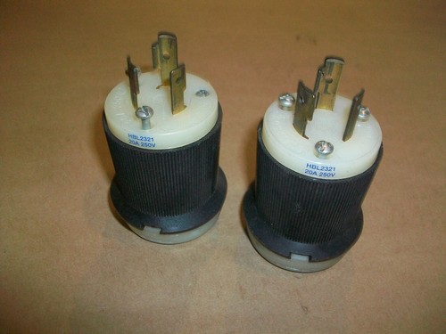 2pc Hubbell Twist Lock HBL2321 20AMP 250VAC 1 PHASE | eBay