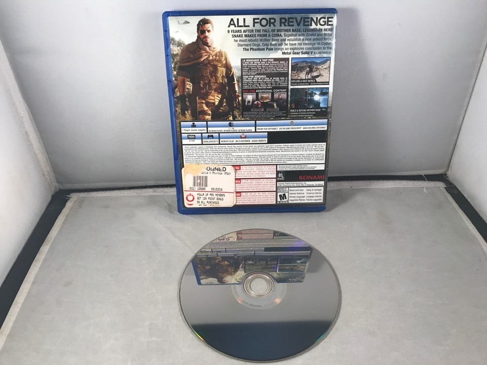Metal Gear Solid V: The Phantom Pain Game Disc + Case (Sony PlayStation ...