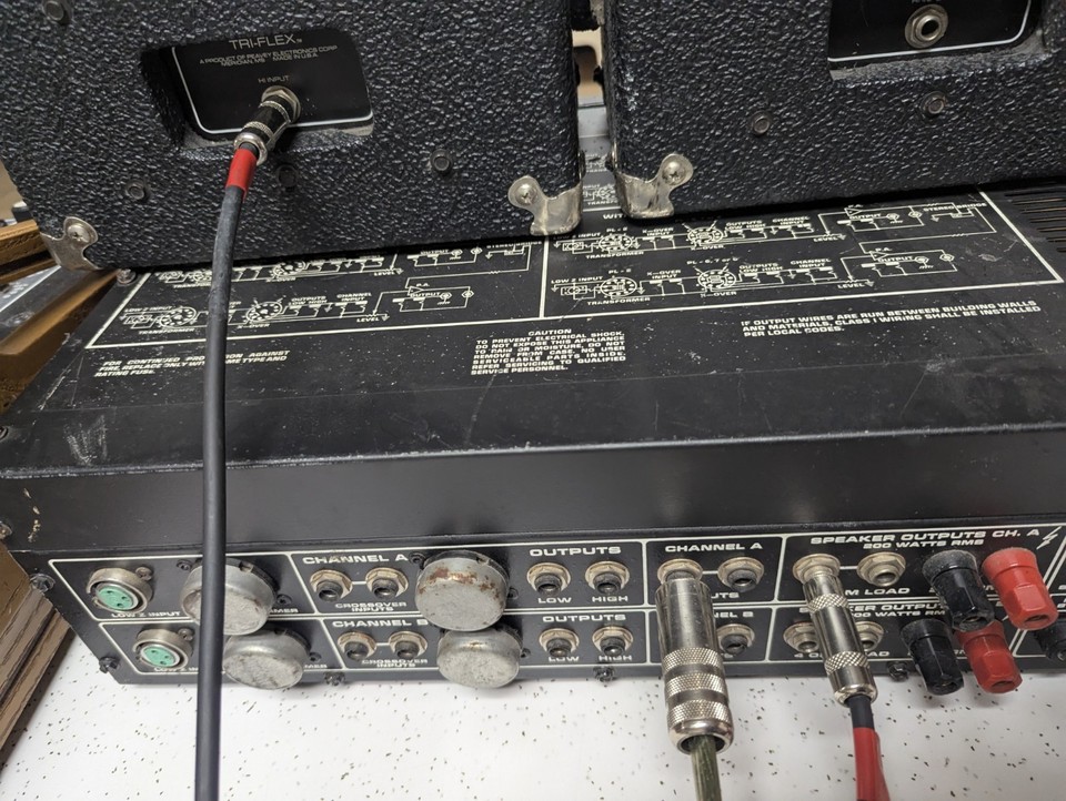 Vintage Peavy Audio Lot. XR-700 Dual Mixing console CS-400 Amp Tri-Flex ...