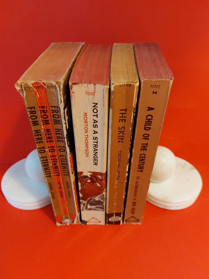 LOT OF 4 VINTAGE SIGNET PAPERBACKS - MIXED LOT 131 - POOR CONDITION | eBay