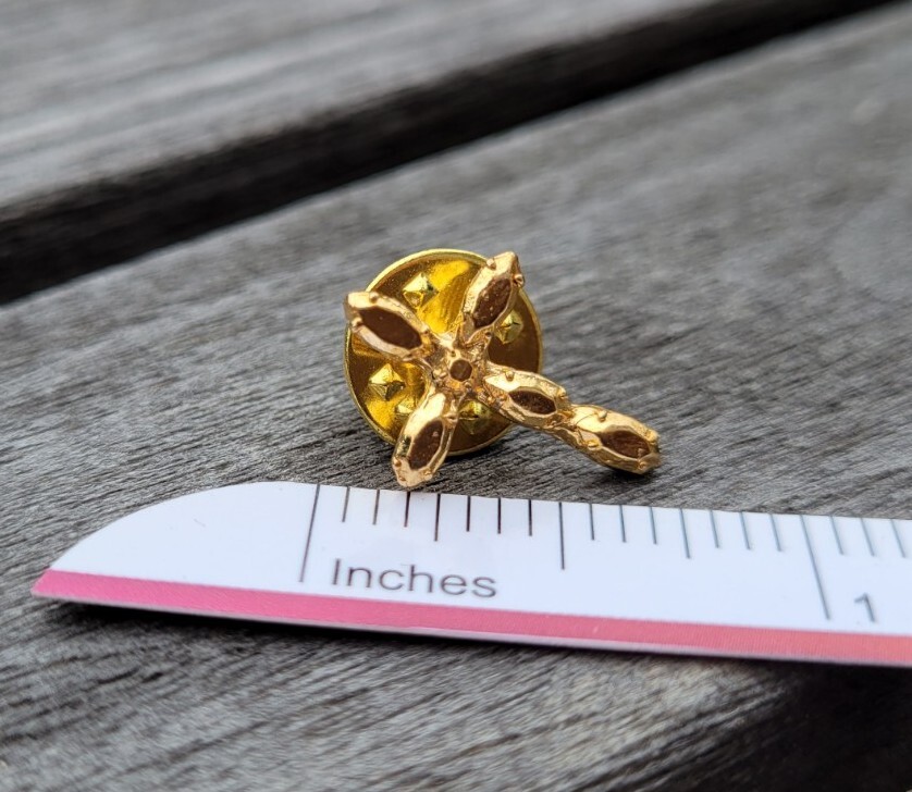 NOS Gold Tone Religious Cross Lapel Pin Push-Back-Pin (12 items) | eBay
