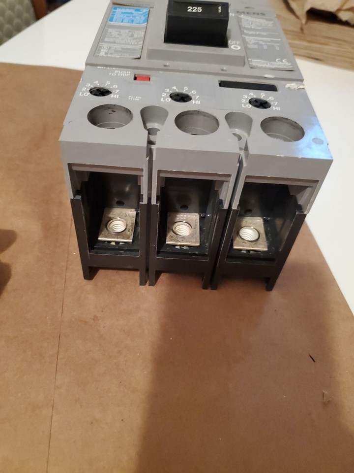 FXD63B225 - Siemens - Molded Case Circuit Breaker New Open Box Read ...