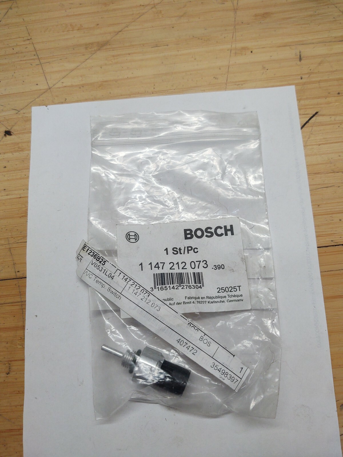 Mercedes C280 Bosch A/C Refrigerant Temperature Sensor 1147212073 ...