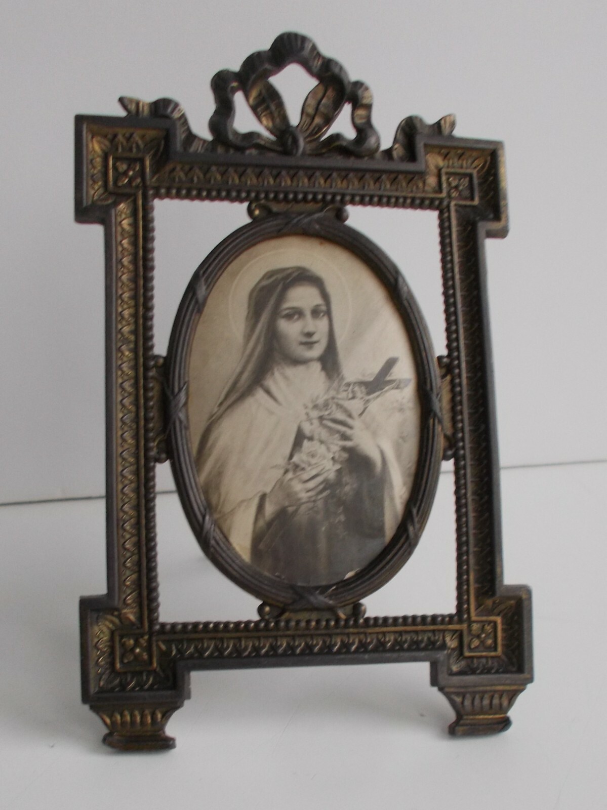ANTIQUE RELIC~ FRENCH RELIQUARY ~ ORNATE PICTURE FRAME ~ ST THERESE ...