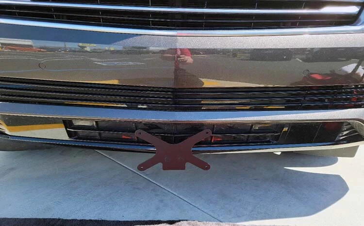 Quick Release Front License Plate Bracket for 2021-2024 Cadillac ...