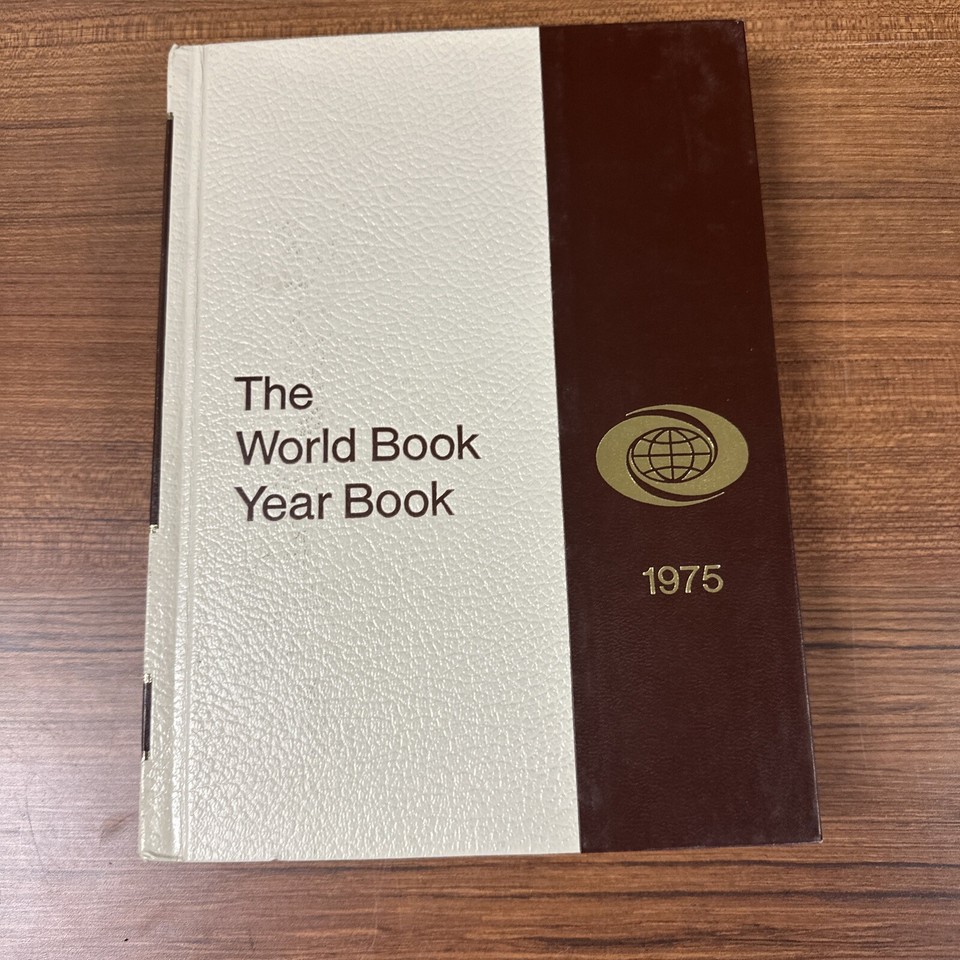 Vintage The World Book Encyclopedia Year Book Set of (10) 1975 - 1984 ...