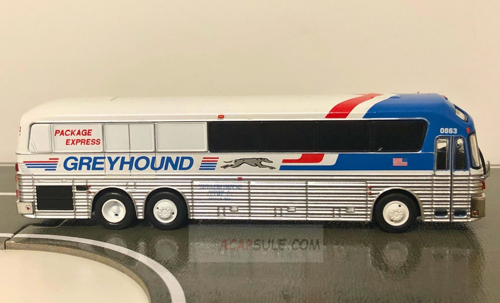 Vintage Greyhound Package Express - 1/87 Scale Eagle Model 10 ...