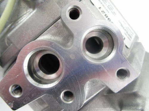 NEW OE DENSO AC COMPRESSOR FOR DEERE 447220-4053, 4431081, 4436025, 418 ...