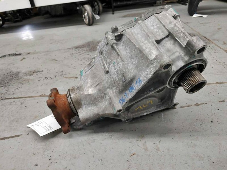 2011-2016 Ford Explorer Transfer Case W/ o Oil Cooler | eBay