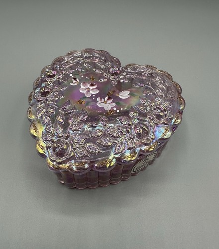 Fenton Heart Shaped Iridescent Pink Rosebud Trinket Box Hand Painted ...